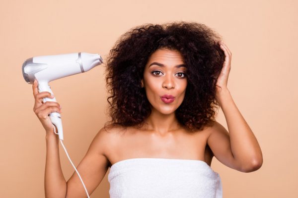 Here’s What Causes Hair Breakage And How To Stop It | Kintsugi Hair